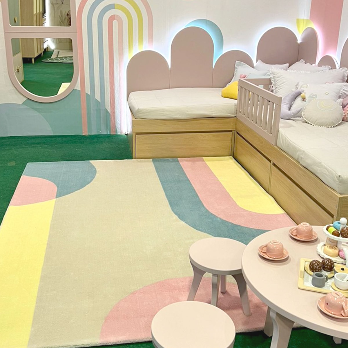 Tapete Quarto Infantil Formas Coloridas - Retangular